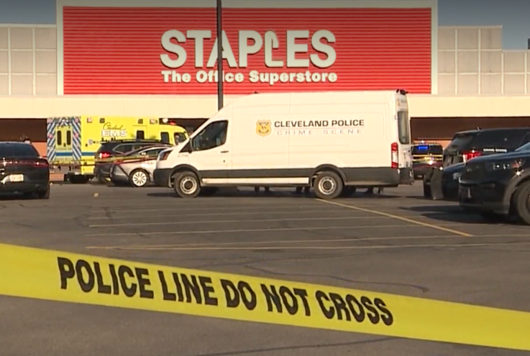 Suspect Fatally Shot by Officers Outside Cleveland Staples – Cleveland ...